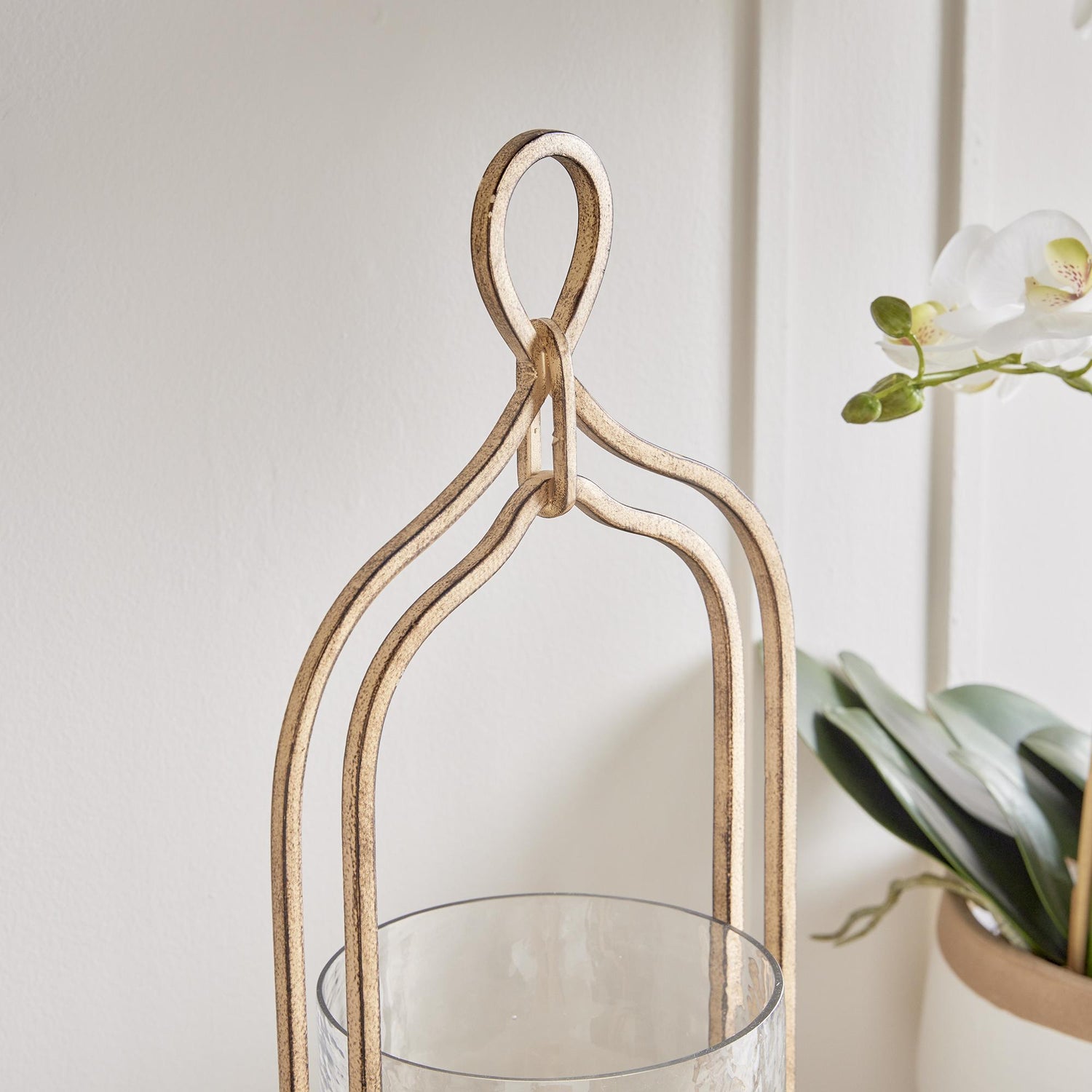 Napa Antique Gold/Hammered Glass Amara Hurricane Large – DecoratorsBest