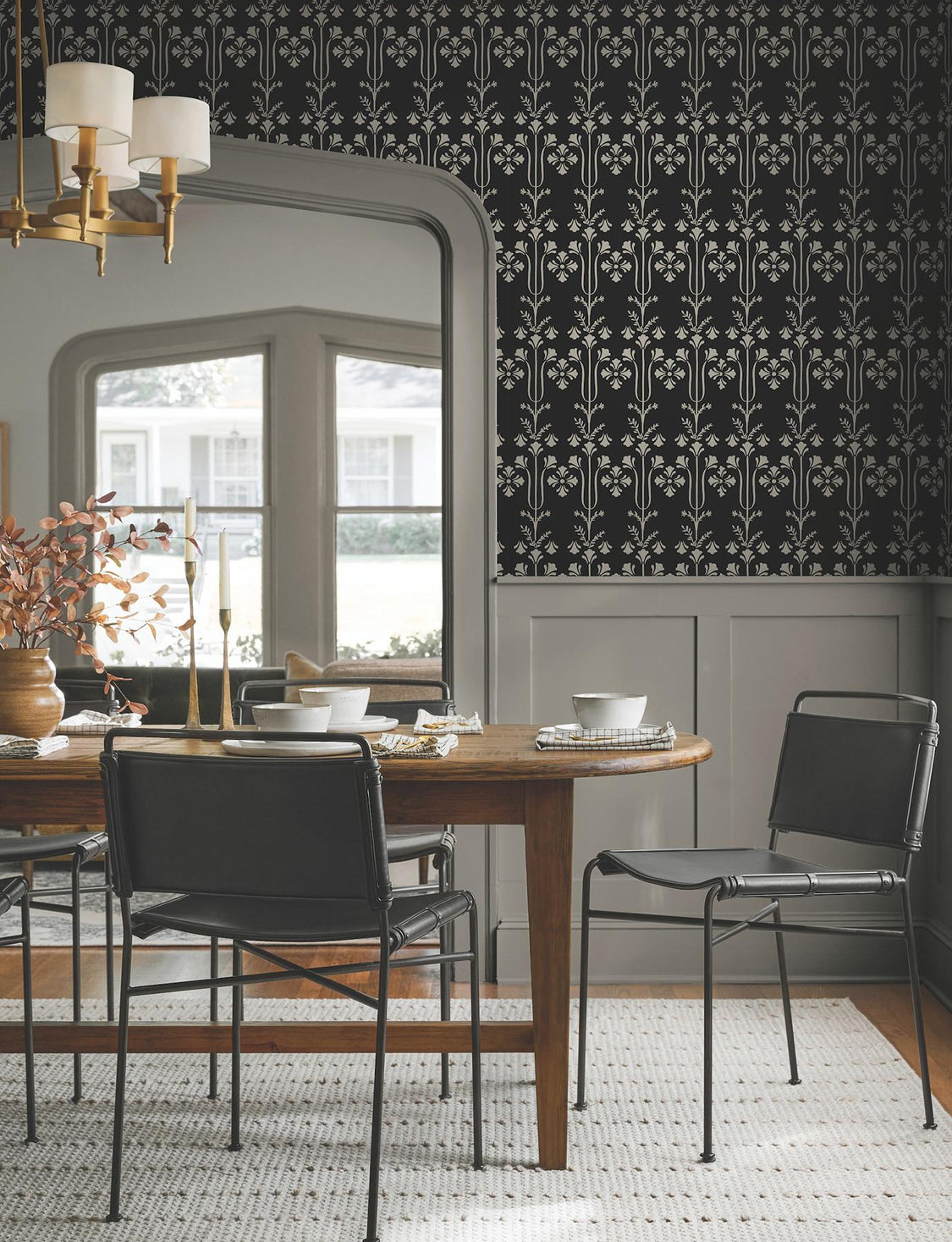 Magnolia Home Lydia Black Wallpaper – DecoratorsBest
