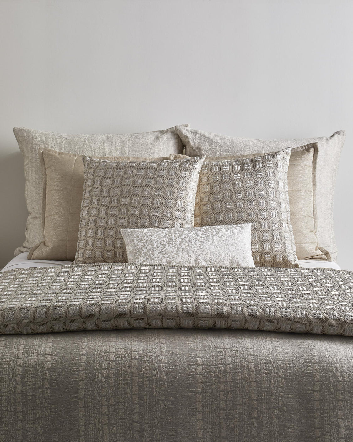 Ann Gish Silver 24X24 Collonade Pillow – DecoratorsBest
