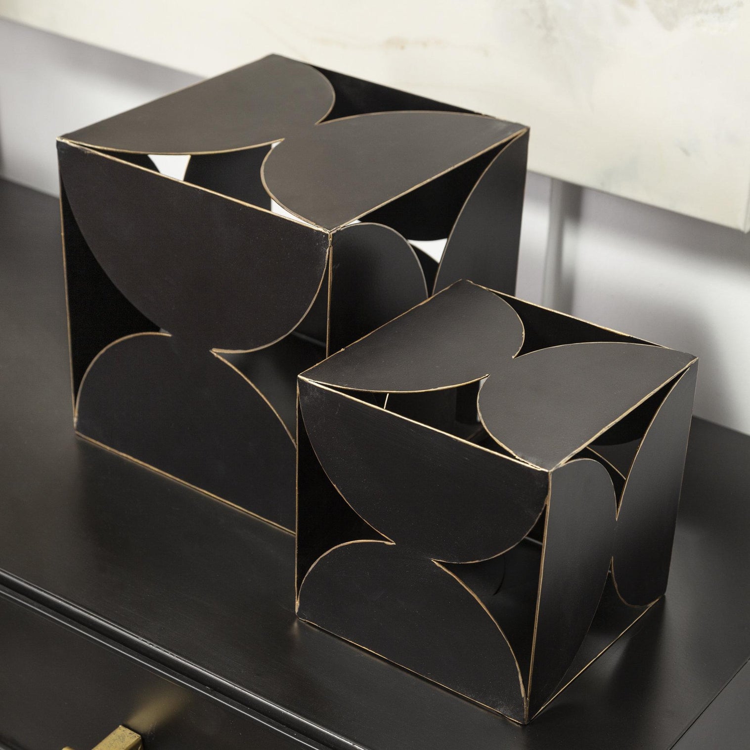 Mercana Darren (Large) 8L X 8W Black Metal Decorative Cube – DecoratorsBest